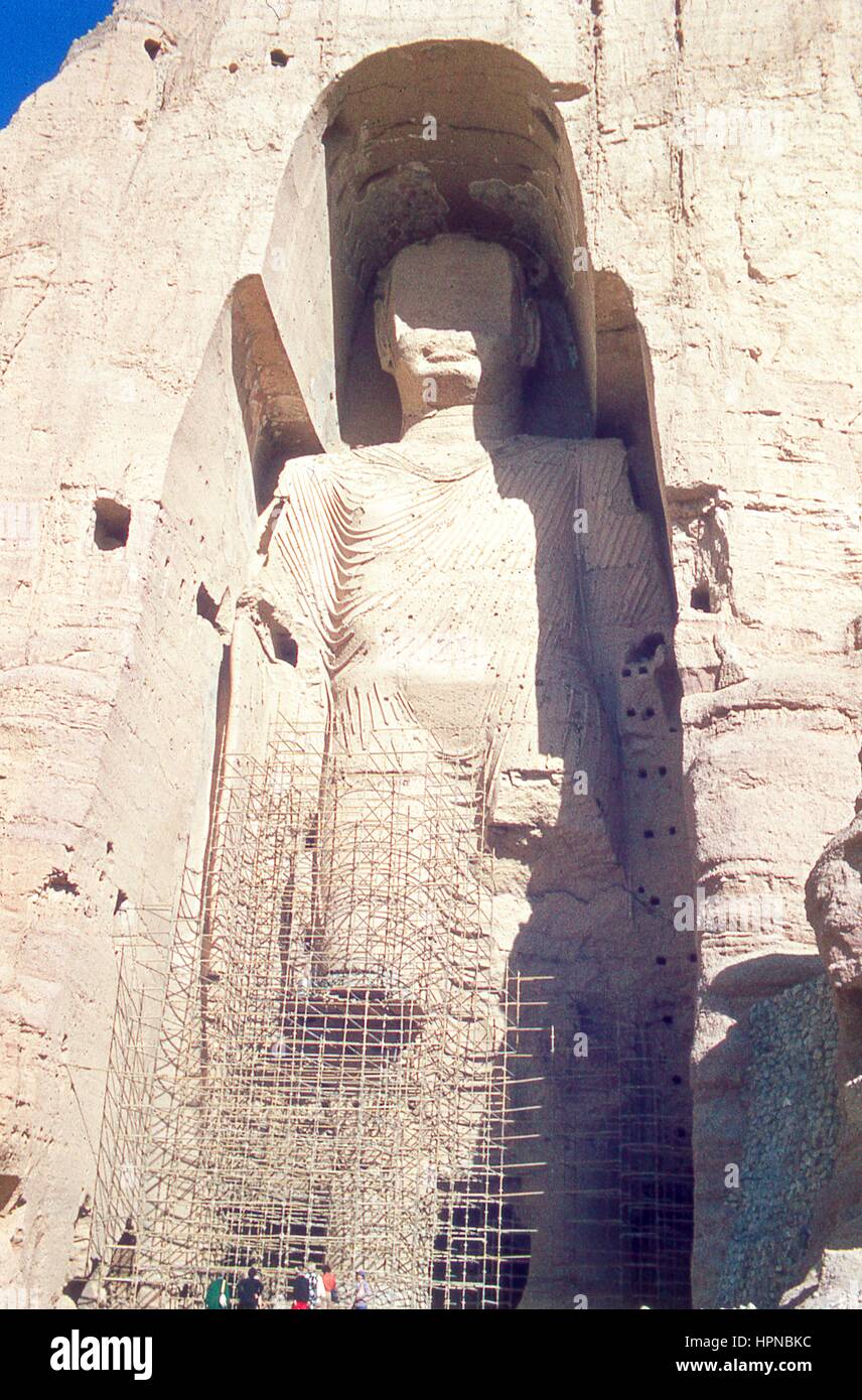 Bamiyan buddhas hi-res stock photography and images - Alamy