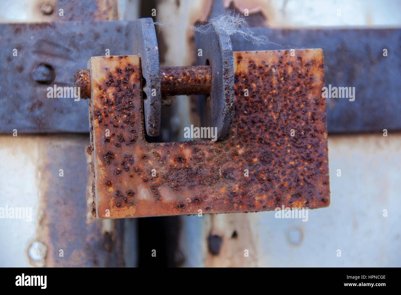 Rust padlock hi-res stock photography and images - Alamy