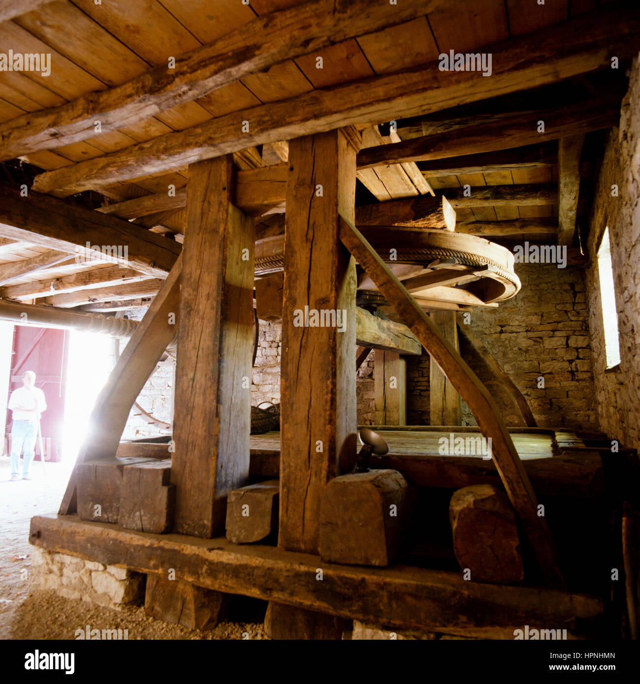 Traditional farming methods hi-res stock photography and images - Alamy
