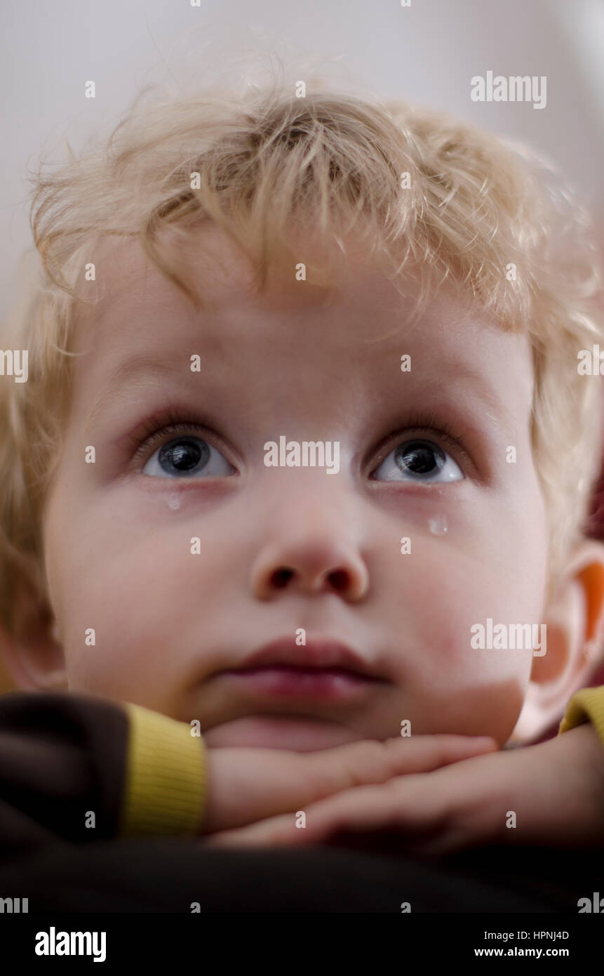 Sad little boy crying isolated hi-res stock photography and images - Alamy