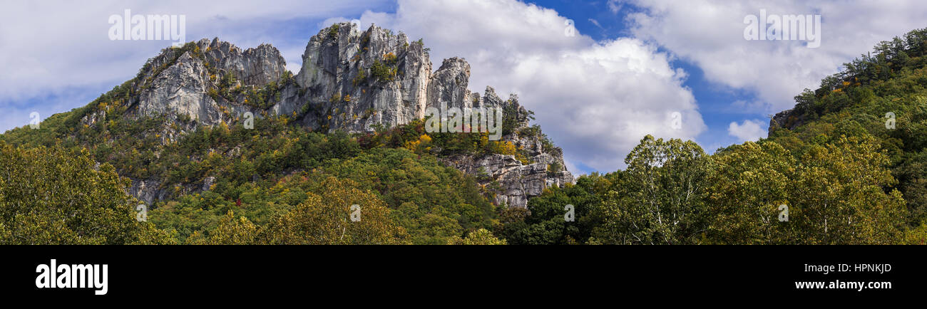 Panorama of the rocky mountain top of Seneca Rocks in West Virginia ...
