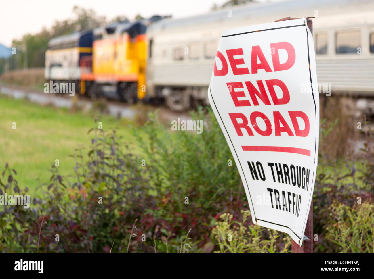 Railway dead end hi-res stock photography and images - Alamy