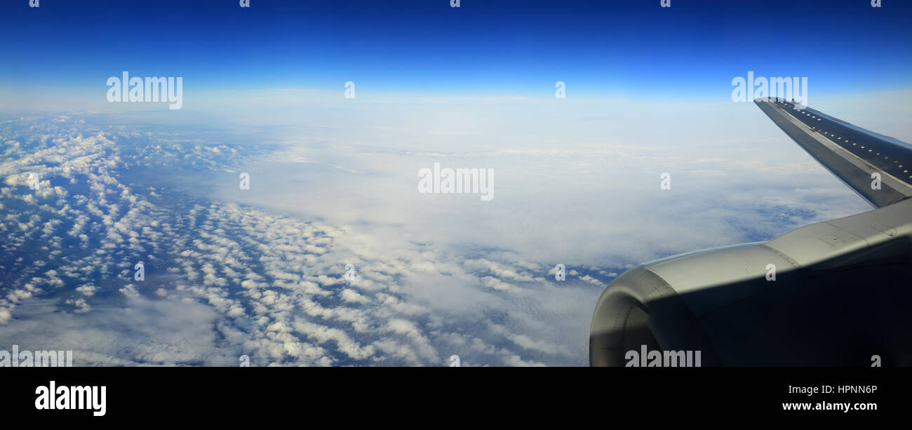 White background airplane hi-res stock photography and images - Alamy