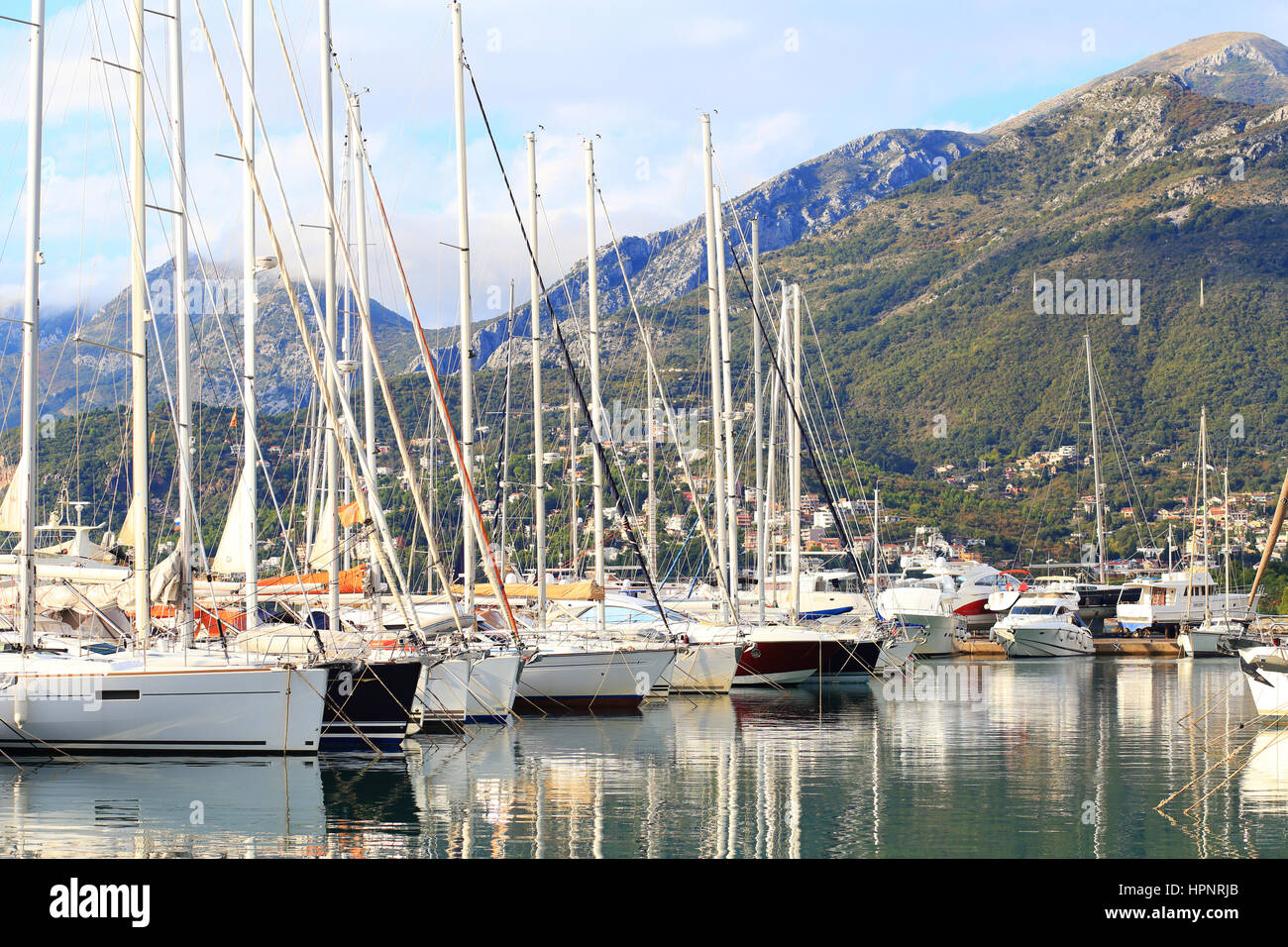 Summer docks sea hi-res stock photography and images - Alamy