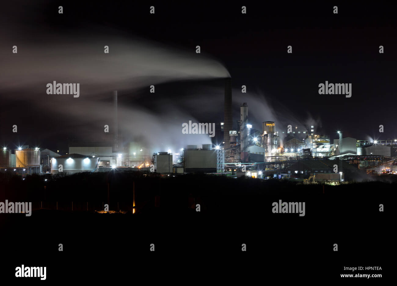 Bury St Edmunds, UK. British Sugar Factory 11th December 2016. Steam ...