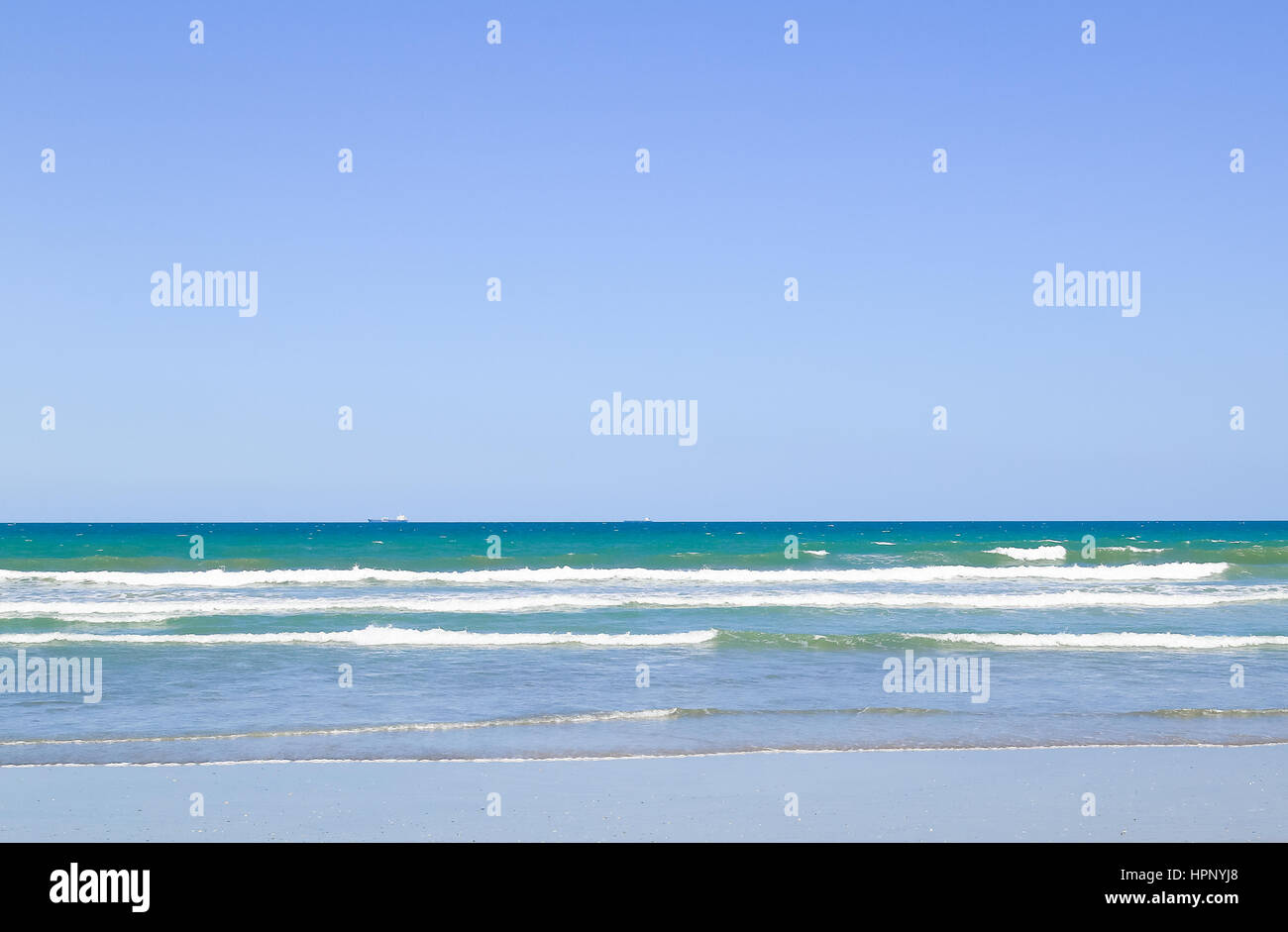 The surge of waves of the Atlantic Ocean in Cocoa Beach in Florida ...