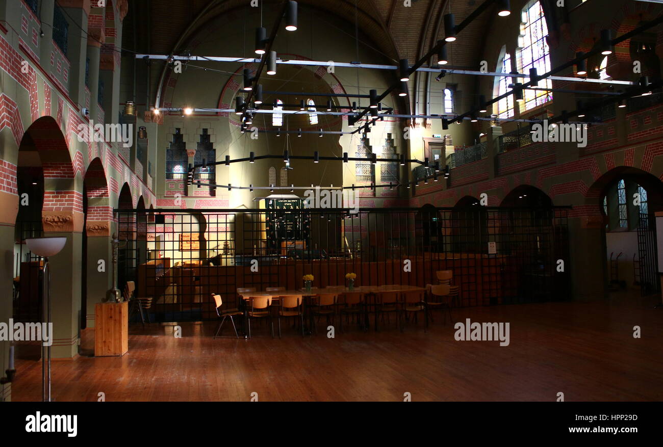 Prewar architecture hi-res stock photography and images - Alamy