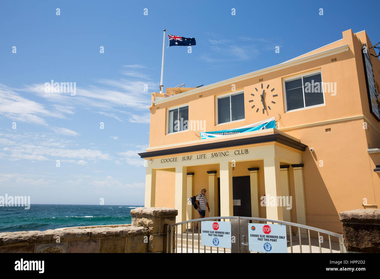 Coogee surf life saving club sydney hi-res stock photography and images ...