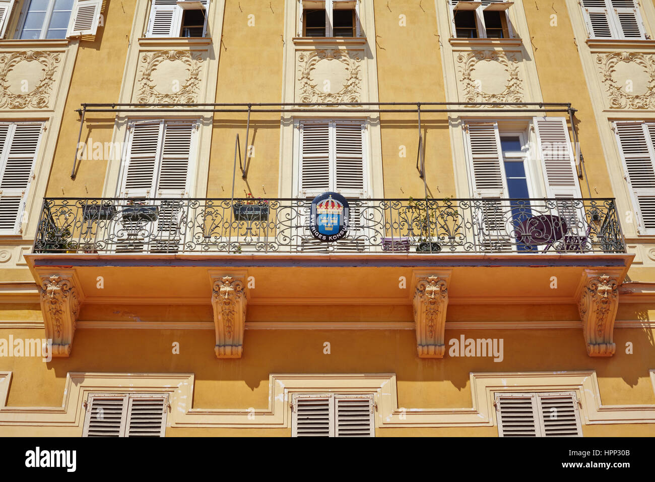 Nice climate hi-res stock photography and images - Alamy