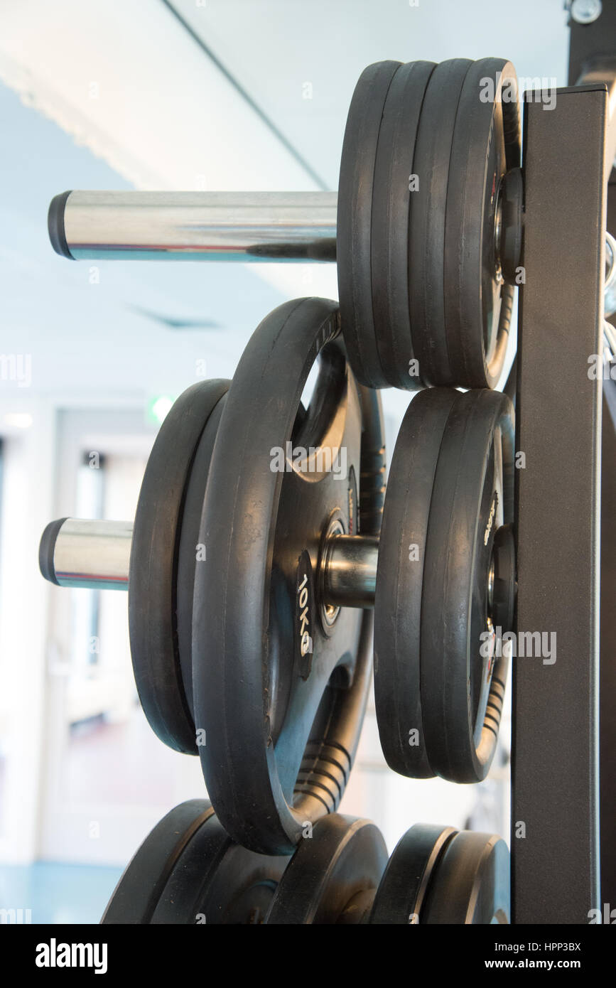 weights at sports gym Stock Photo - Alamy