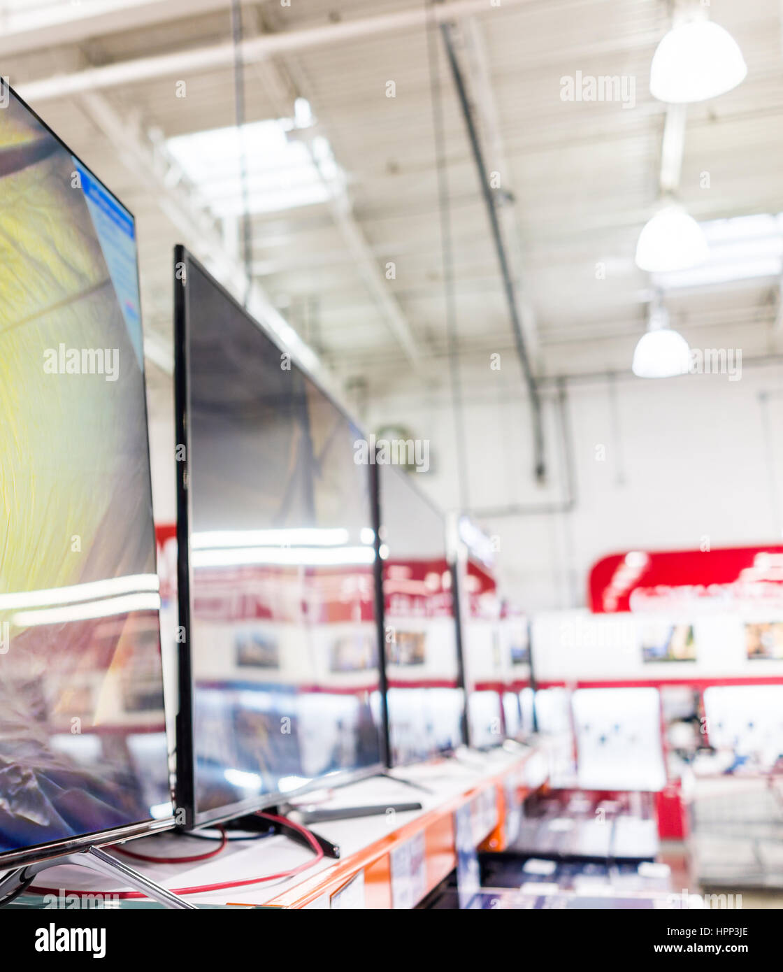 Tv displays shop hi-res stock photography and images - Alamy