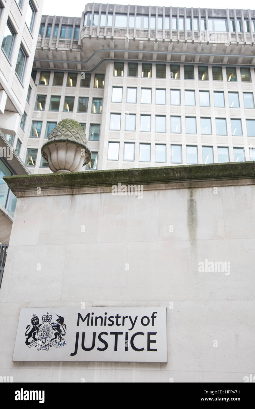 Ministry justice moj building hi-res stock photography and images - Alamy