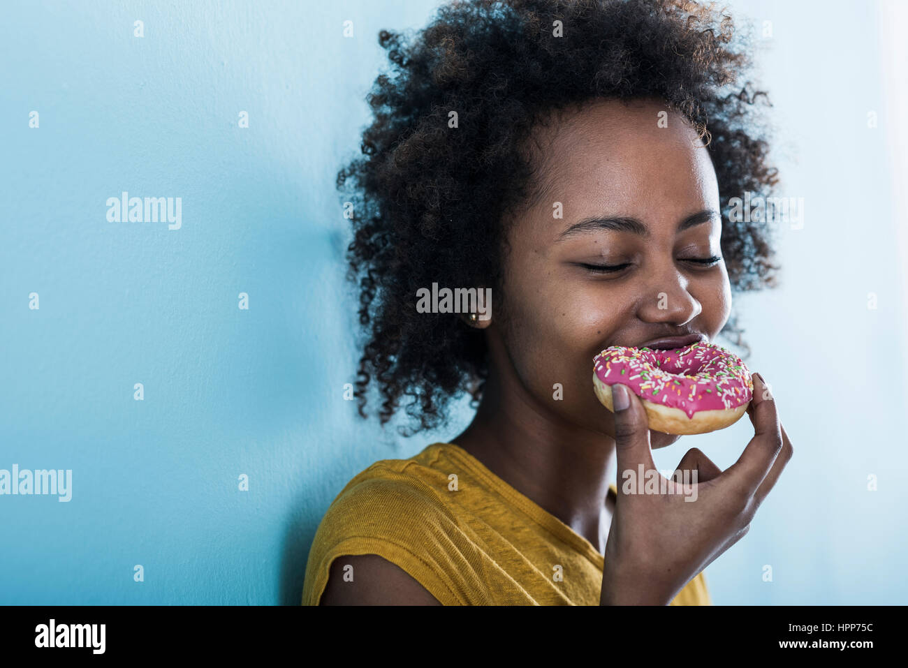 Woman doughnut eyes closed hi-res stock photography and images - Alamy