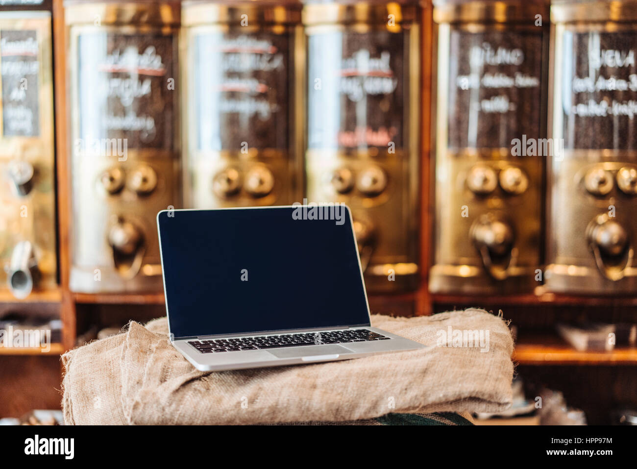 Coffee roaster laptop hi-res stock photography and images - Alamy