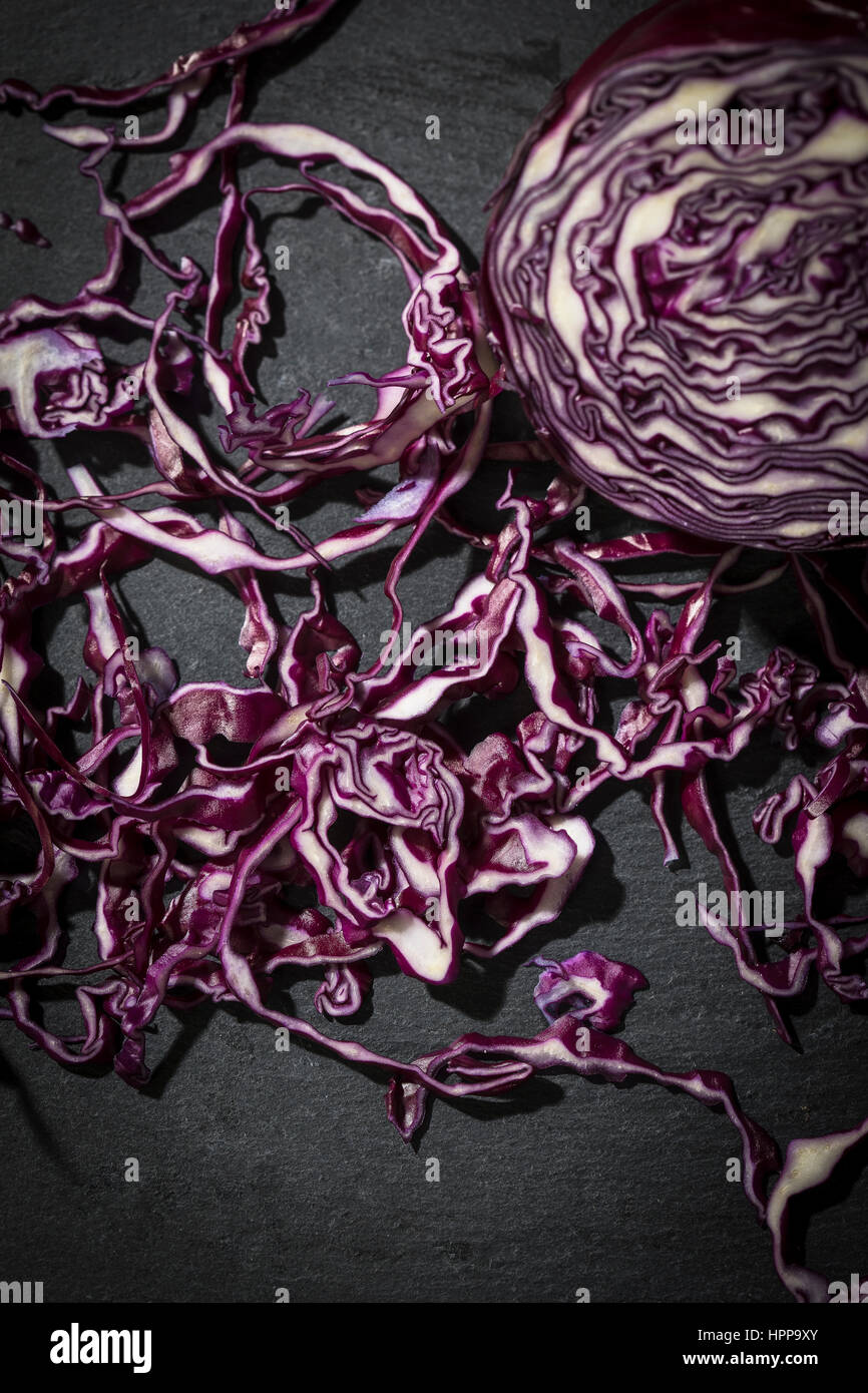 Cross section close up red cabbage hi-res stock photography and images ...
