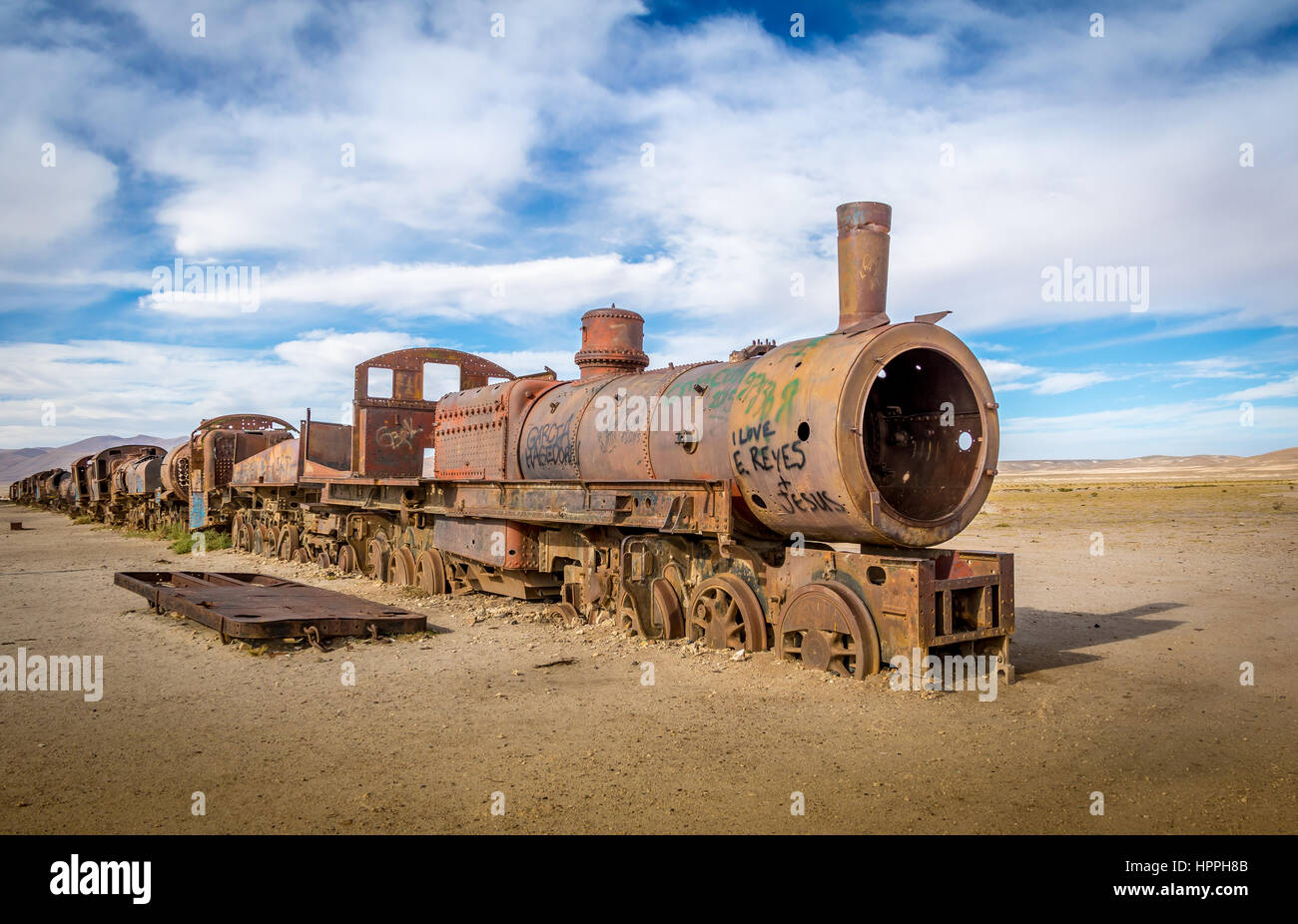 Old abandoned locomotive hi-res stock photography and images - Alamy