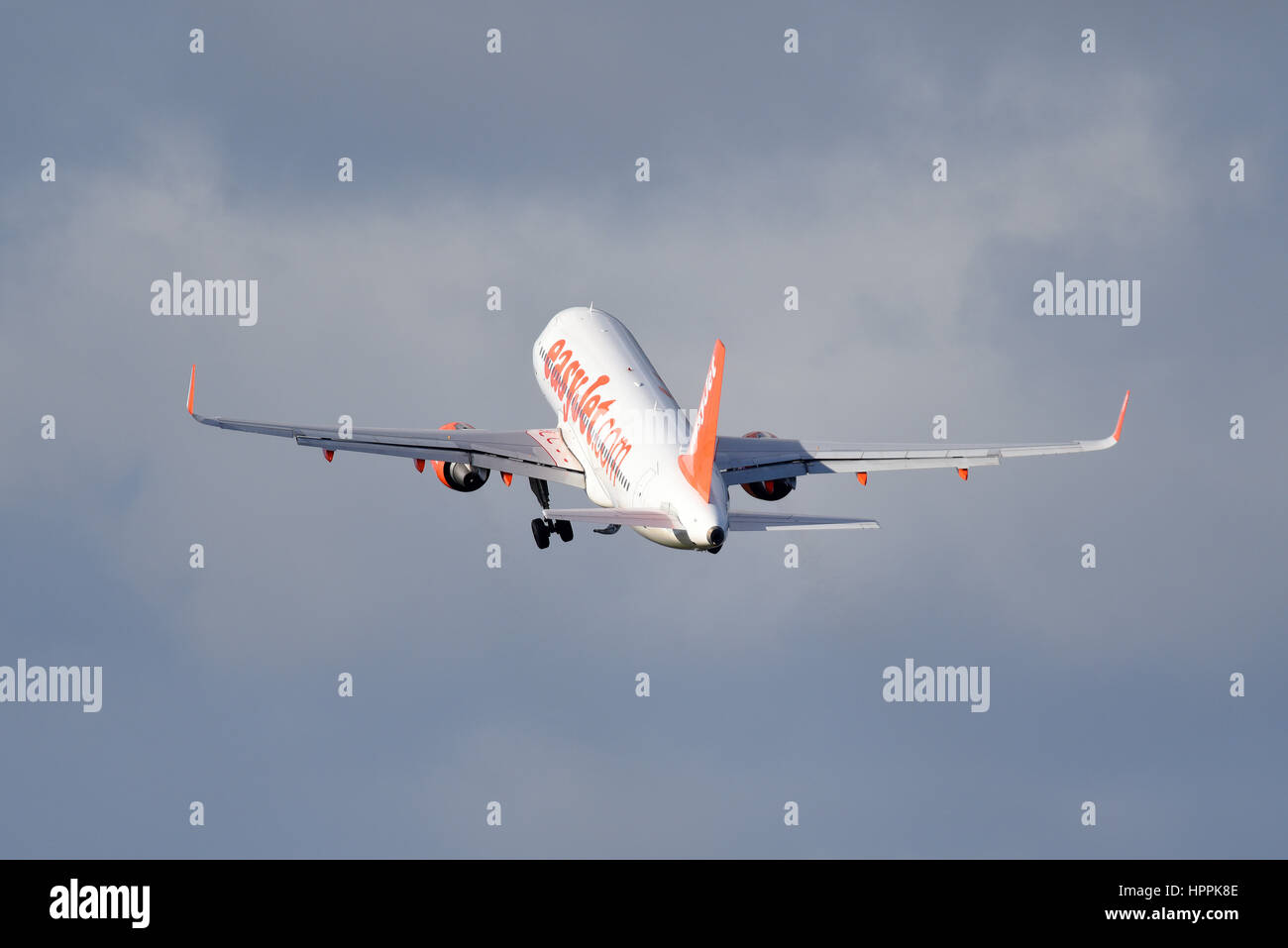 easyJet Airbus plane A320-214 G-EZWT taking off from London Southend ...
