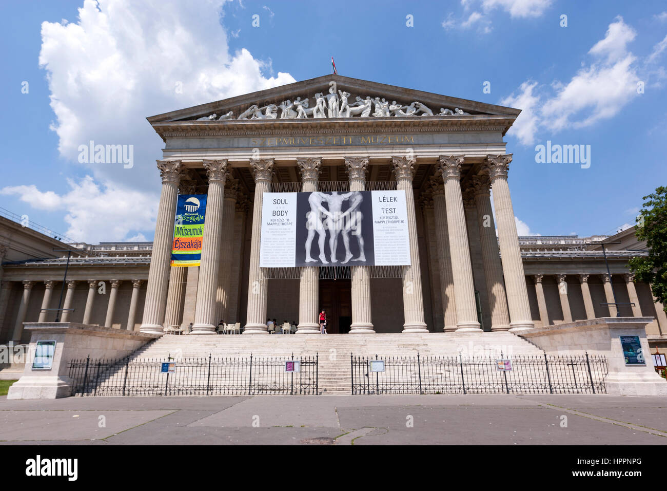 Facade of the Museum of Fine Arts, built by the plans of Albert ...