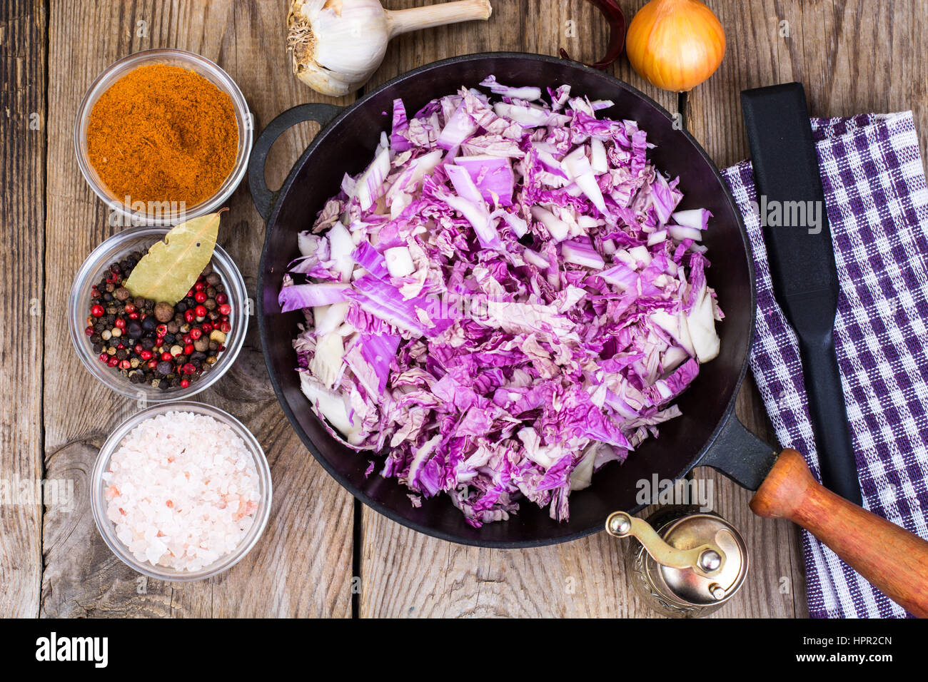 Red Chinese cabbage in pan. Studio Photo Stock Photo - Alamy