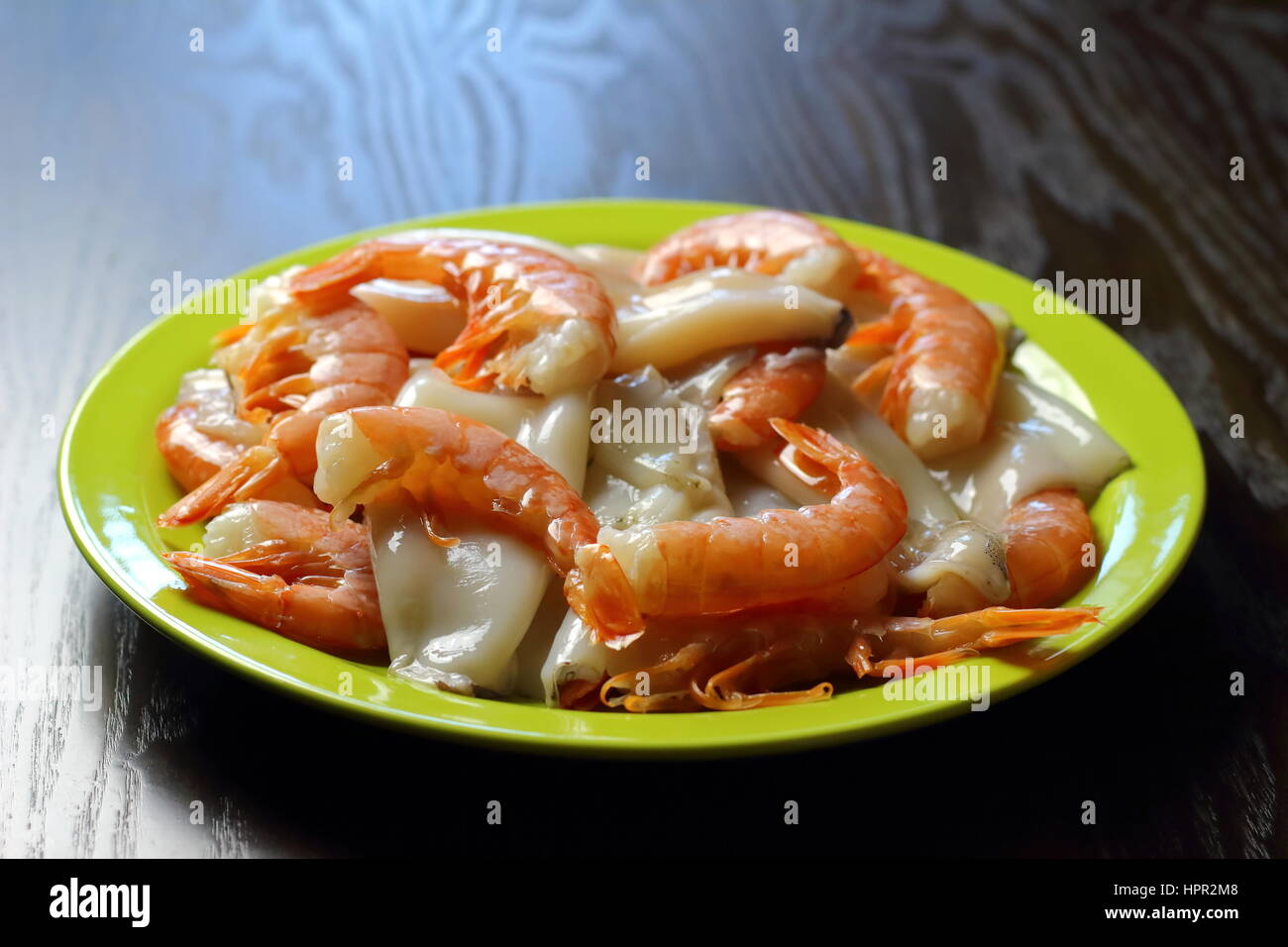 Green squid hi-res stock photography and images - Alamy