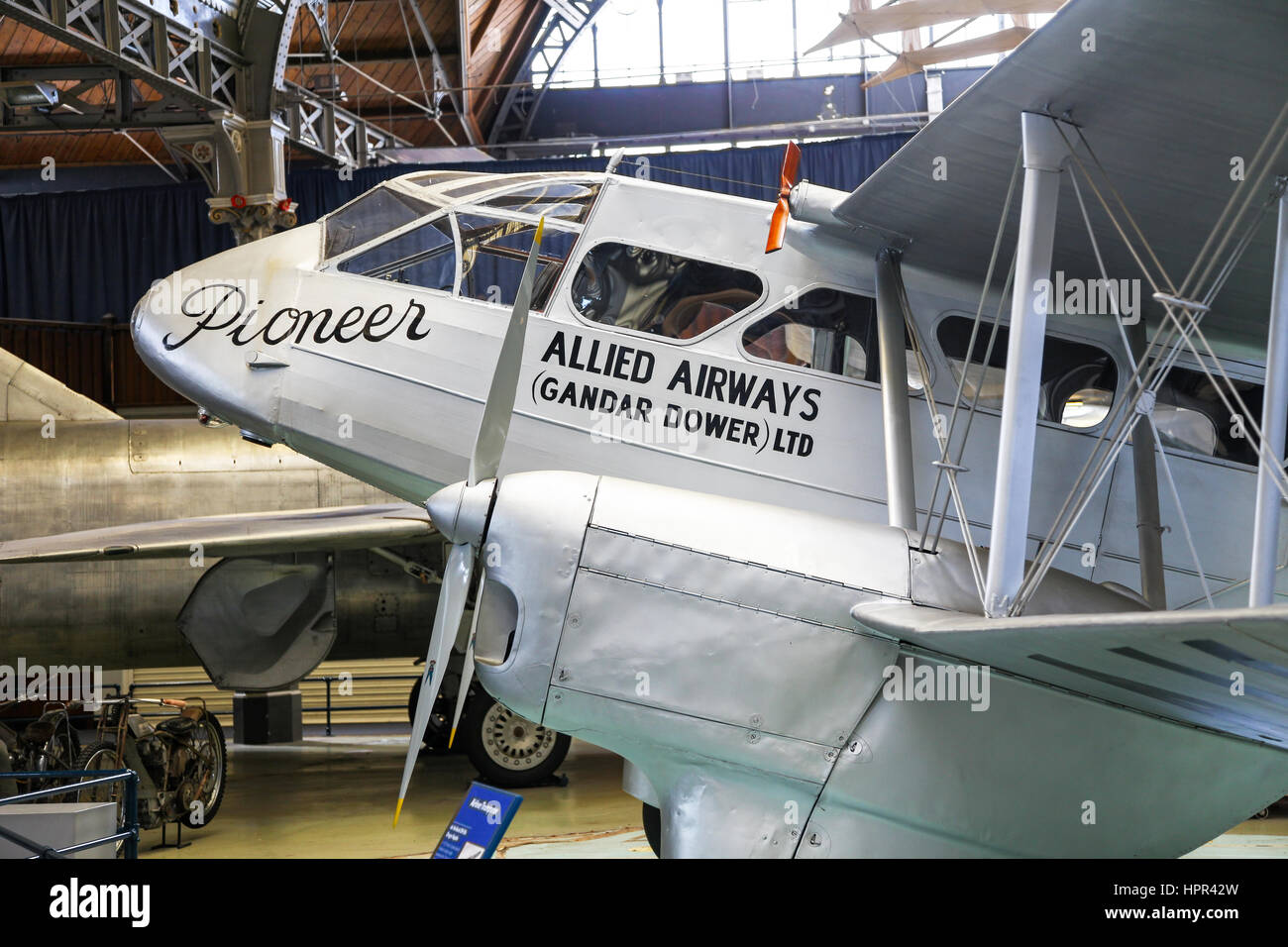 Manchester aircraft museum hi-res stock photography and images - Alamy