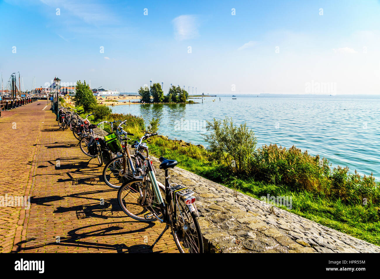Dutch bikes hi-res stock photography and images - Alamy