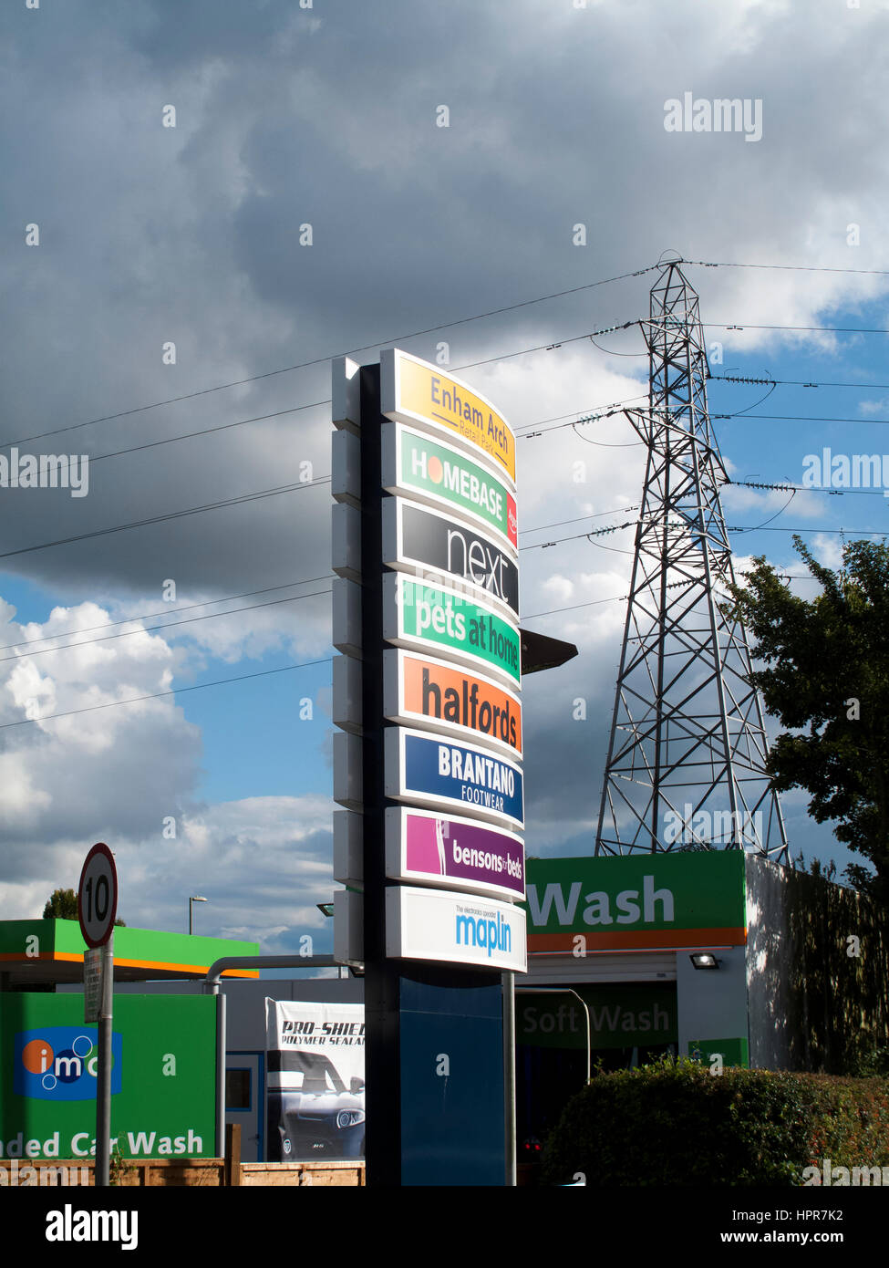 Homebase, Sign at approach to retail park indicatng shops Stock Photo ...