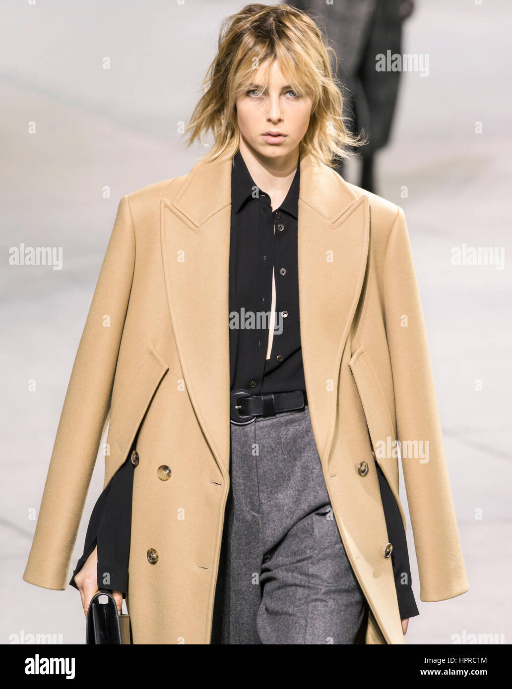Edie campbell model hi-res stock photography and images - Alamy