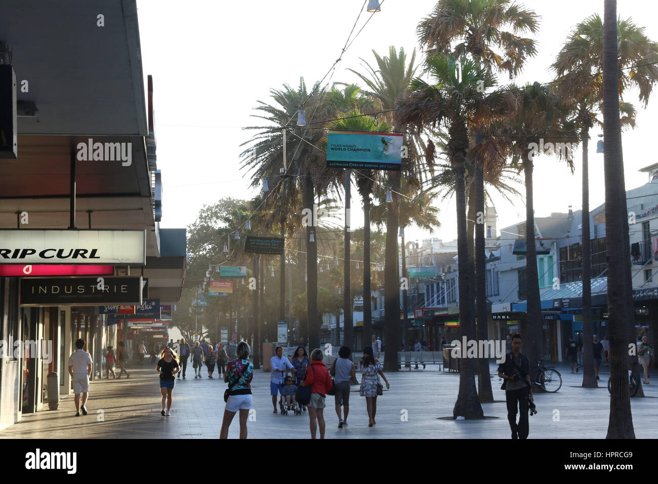 The Corso, Manly at dusk - Sydney, Australia Stock Photo - Alamy
