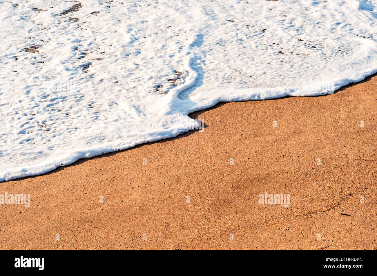 Beautiful seashore foamy waves hi-res stock photography and images - Alamy