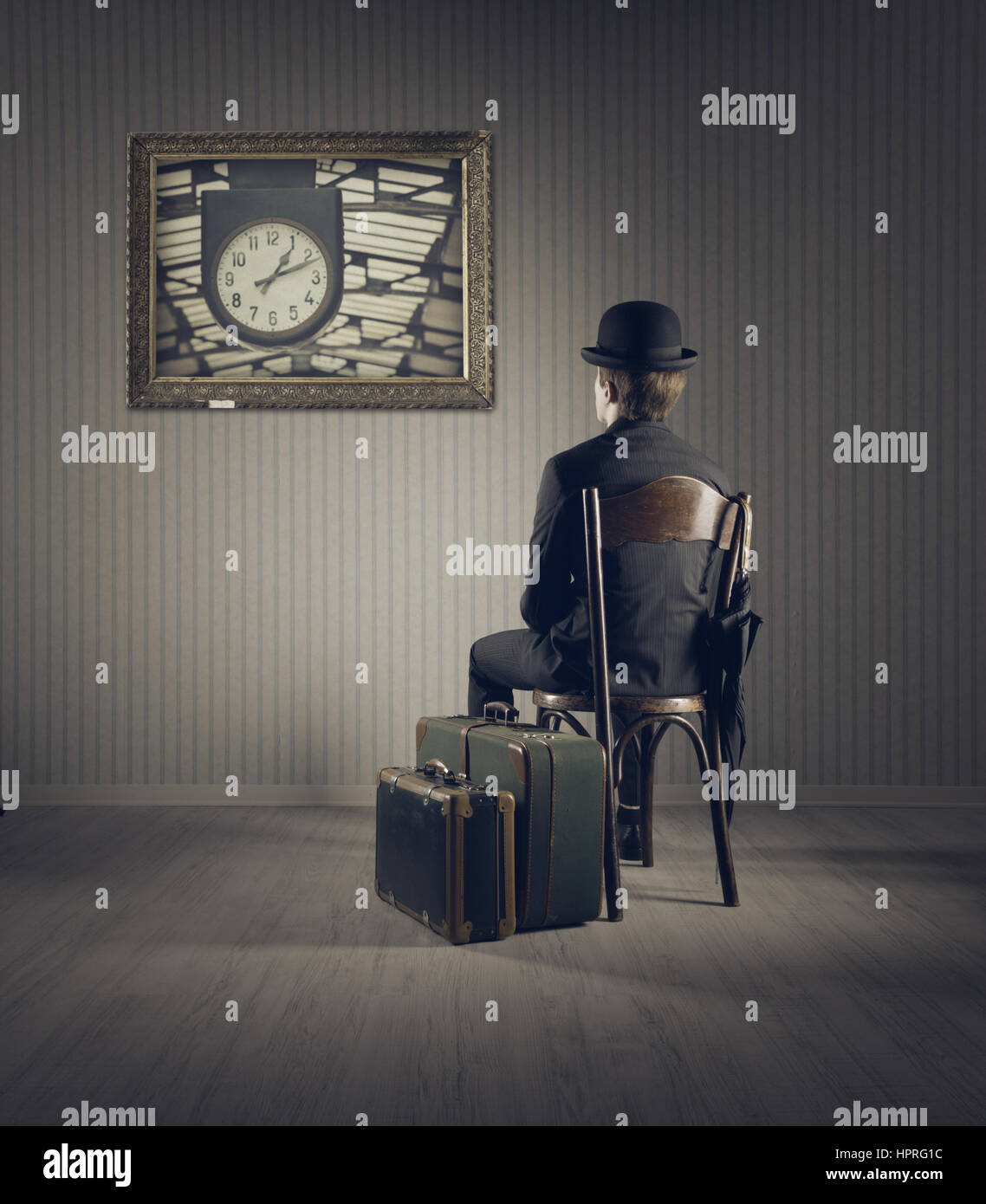 Vintage 1950 man sitting hi-res stock photography and images - Alamy