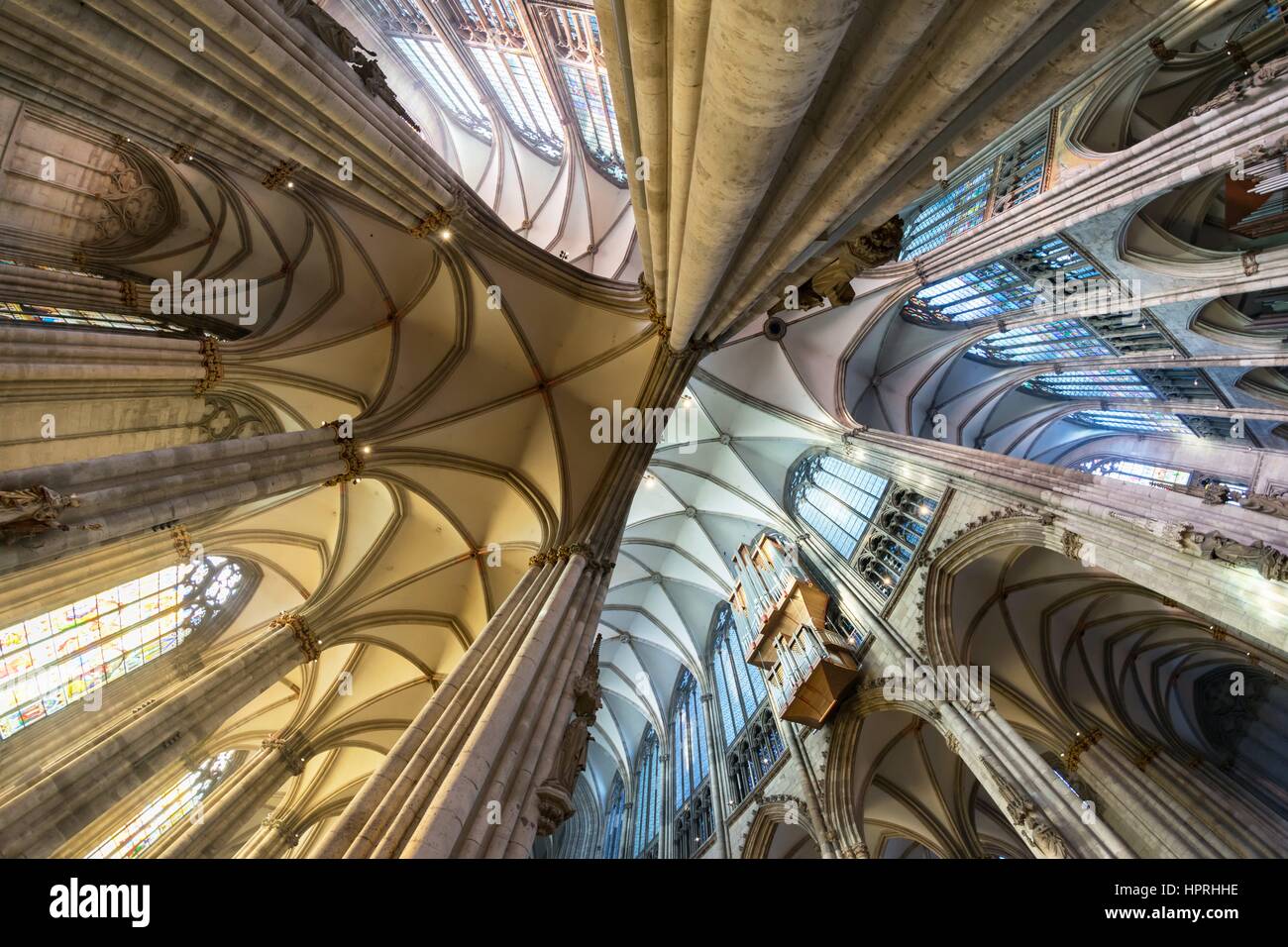 Cologne Cathedral Interior Altar Stock Photos & Cologne Cathedral ...