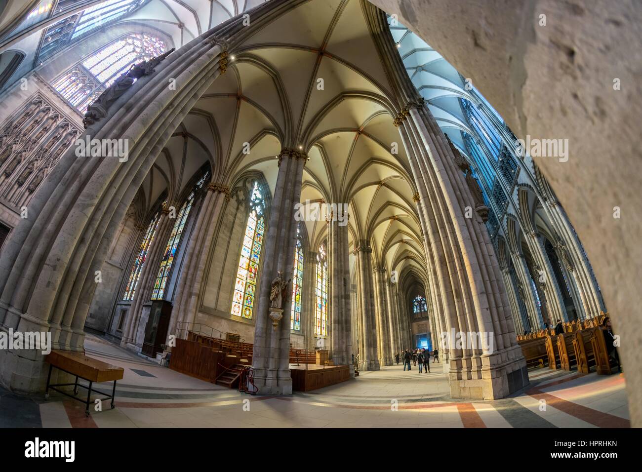Cologne Cathedral Interior Altar Stock Photos & Cologne Cathedral ...