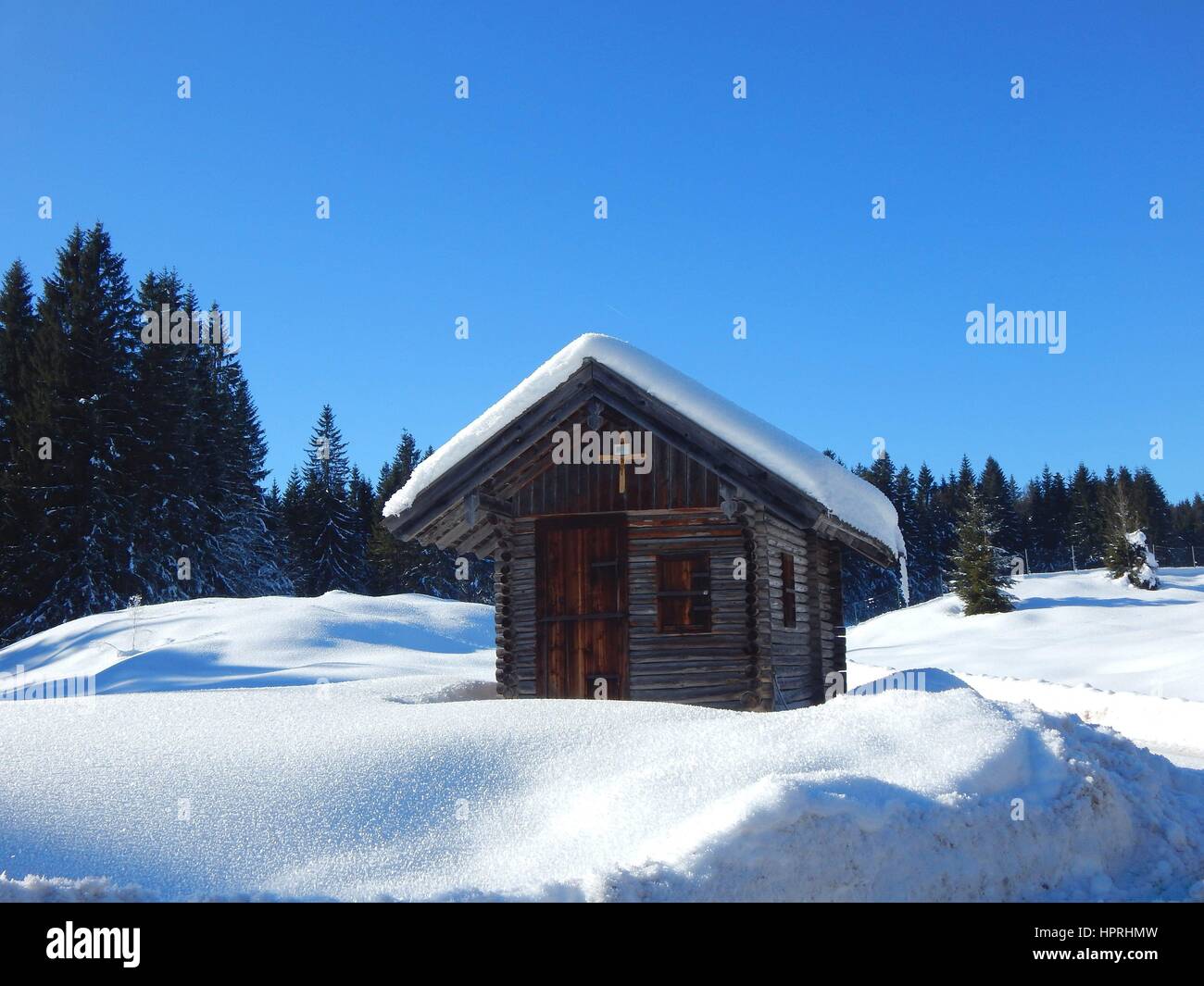 A typical hay cabin in the bavarian mountains in the Elmauer Tal at ...
