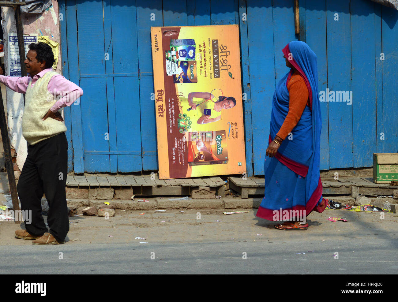 Daily scene hi-res stock photography and images - Alamy