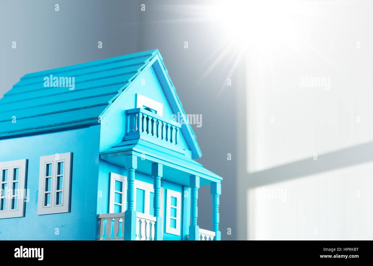 Blue model house hi-res stock photography and images - Alamy
