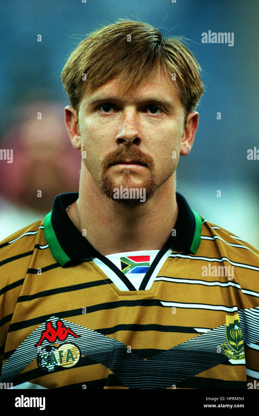 Eric tinkler south africa barnsley hi-res stock photography and images ...