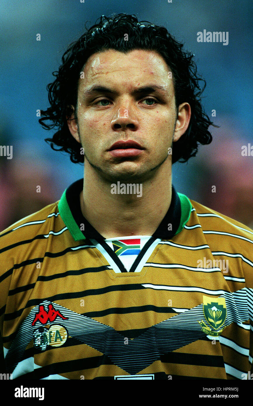 MARK FISH SOUTH AFRICA & BOLTON WANDRERS 08 January 1998 Stock Photo ... MARK FISH SOUTH AFRICA & BOLTON WANDRERS 08 January 1998 Stock Photo ...