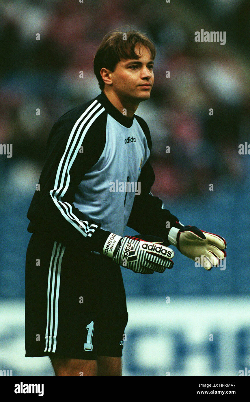 Mark bosnich aston villa fc hi-res stock photography and images - Alamy