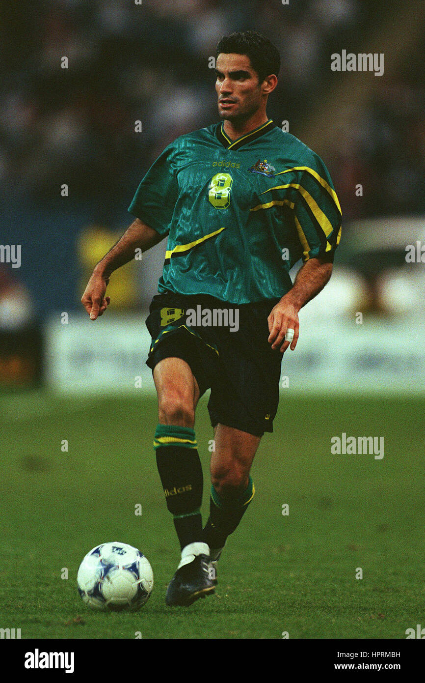 Craig foster hi-res stock photography and images - Alamy