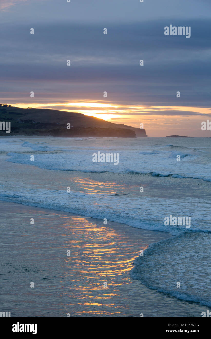 Dunedin, Otago, New Zealand. View over the Pacific Ocean off St Clair ...