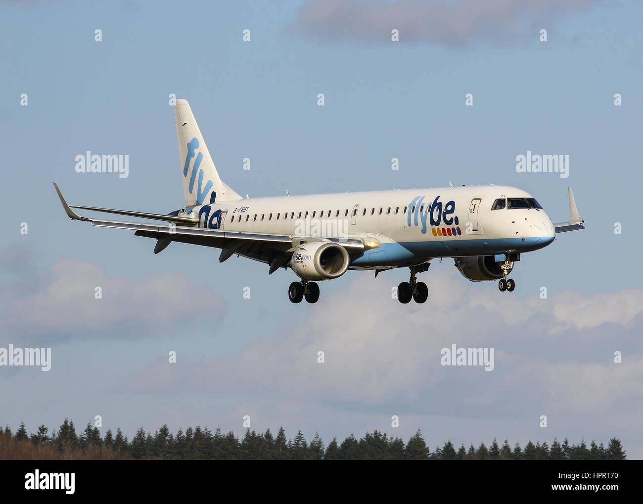 Flybe Embraer ERJ-195LR G-FBEI landing at Southampton Airport Stock ...