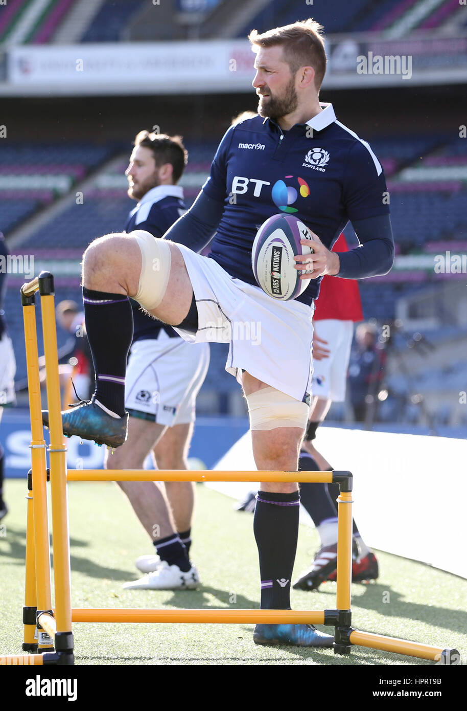 Scotlands john barclay captains run murrayfield hi-res stock ...