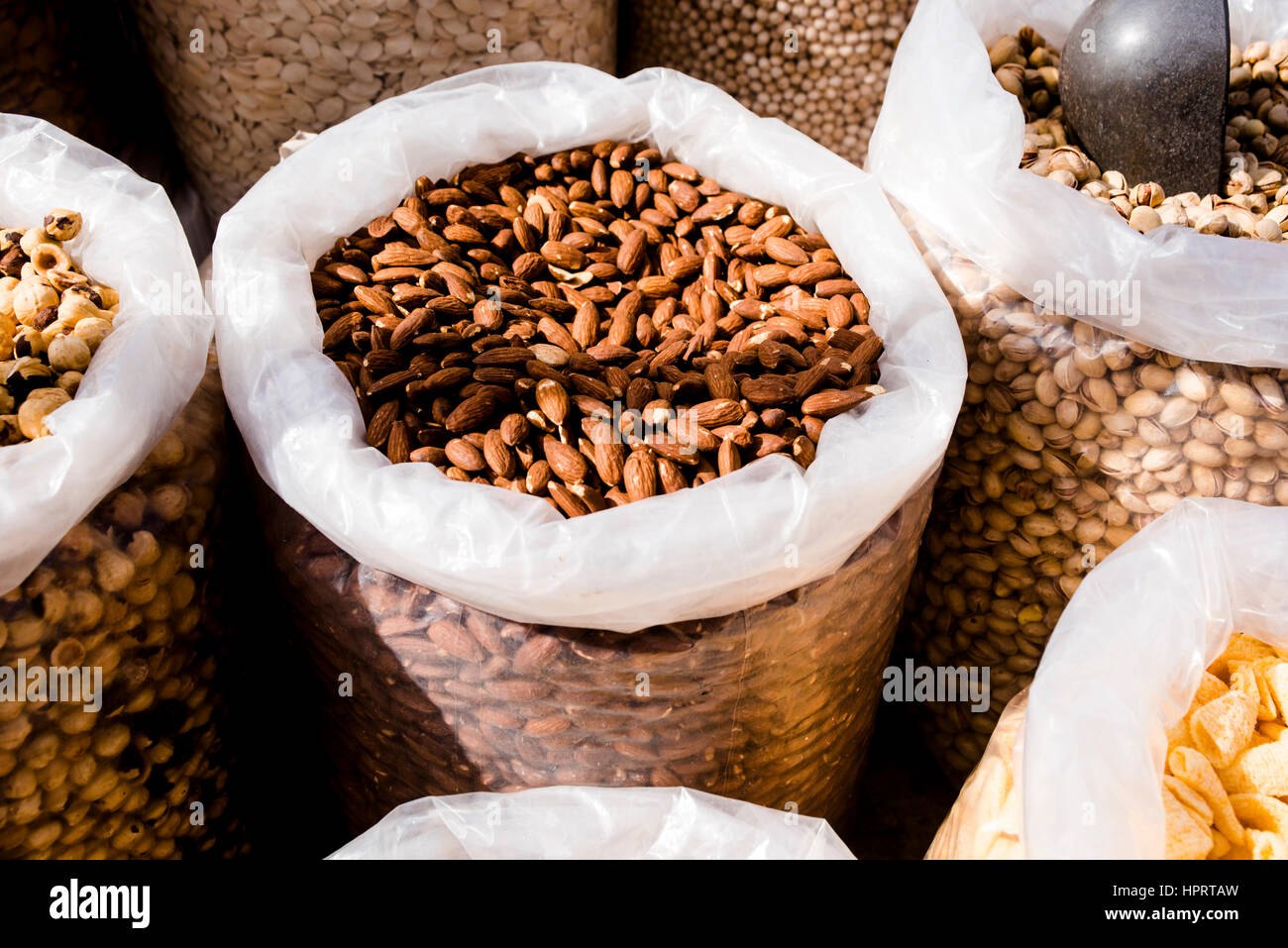 Mandorla sicilia hi-res stock photography and images - Alamy