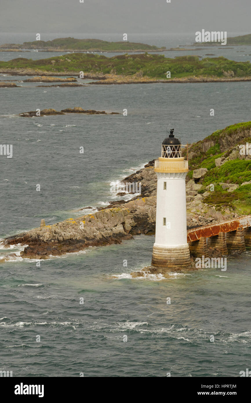 Skye bridge kyleakin lighthouse hi-res stock photography and images - Alamy