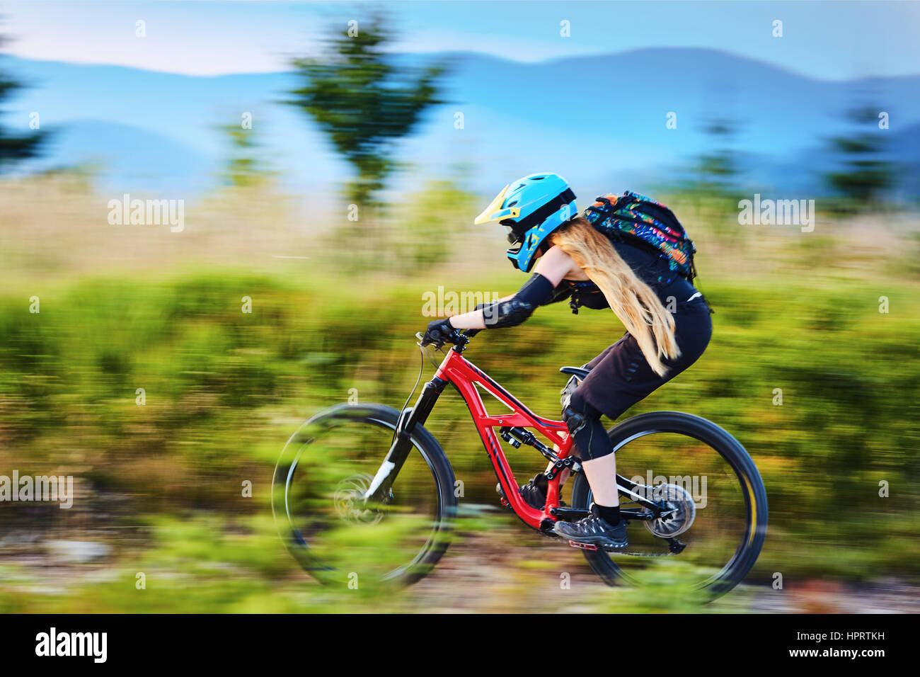 Female mountain bike hi-res stock photography and images - Alamy