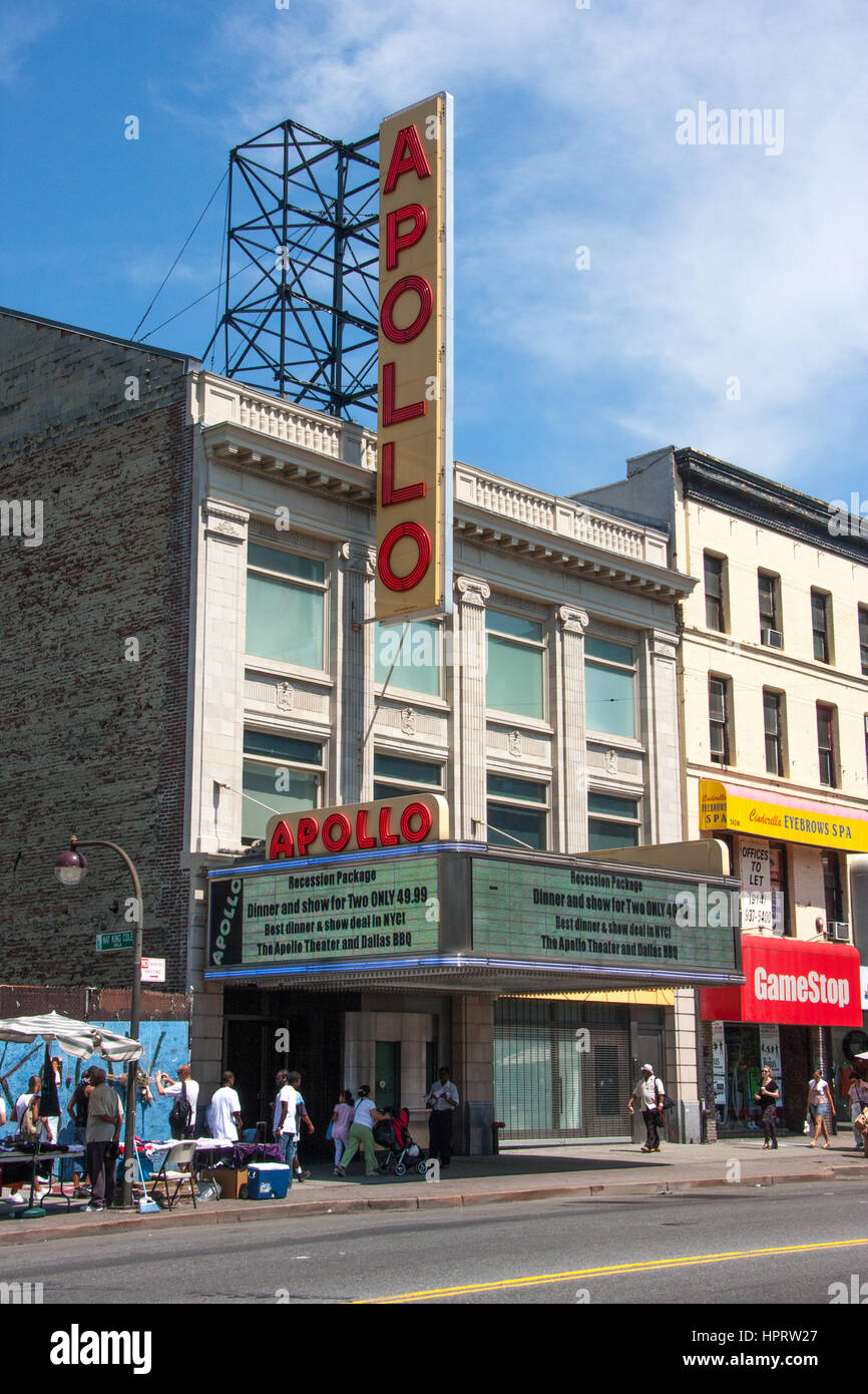 The streets of Harlem, New York, USA Stock Photo - Alamy