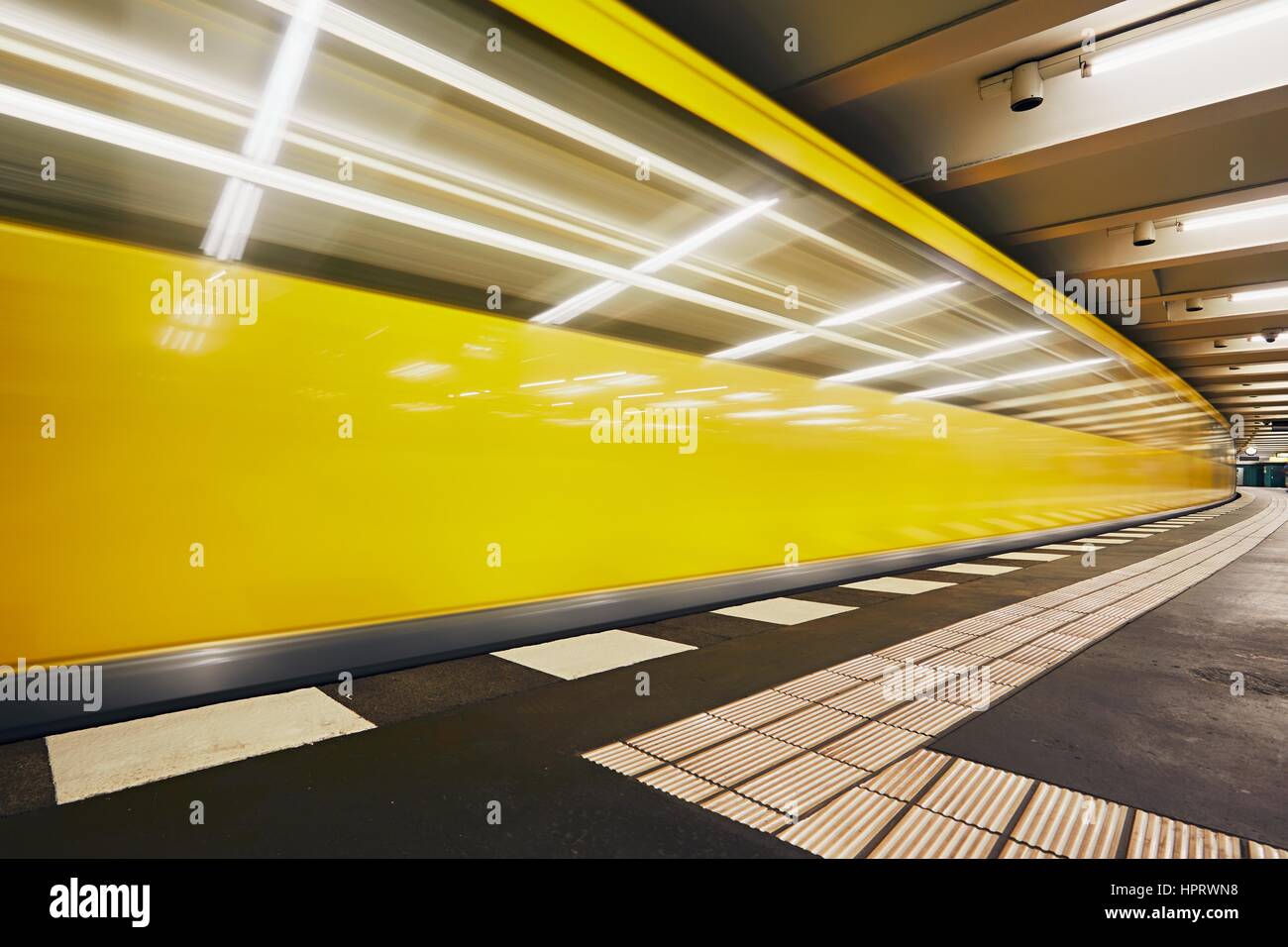 Traffic in subway. Blurred motion of the train in underground station ...