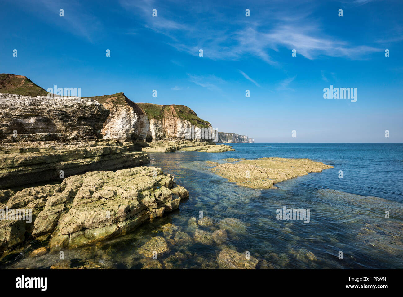 Dramatic chalk cliffs at Thornwick bay, Flamborough on a beautiful ...