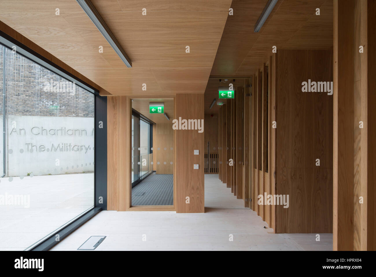 Fulll height glazing hi-res stock photography and images - Alamy